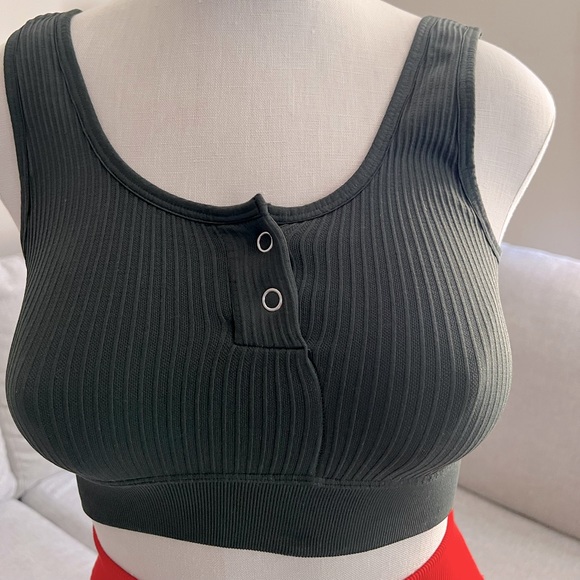 Bombshell Sportswear | Tops | 4 Top Bombshell | Poshmark